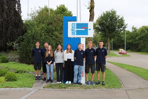 Shaping the Future – Start of Training at Rehm Thermal Systems
